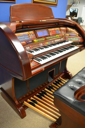 Lowrey A6000 Imperial organ