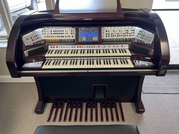 Lowrey EX5000 Marquee organ